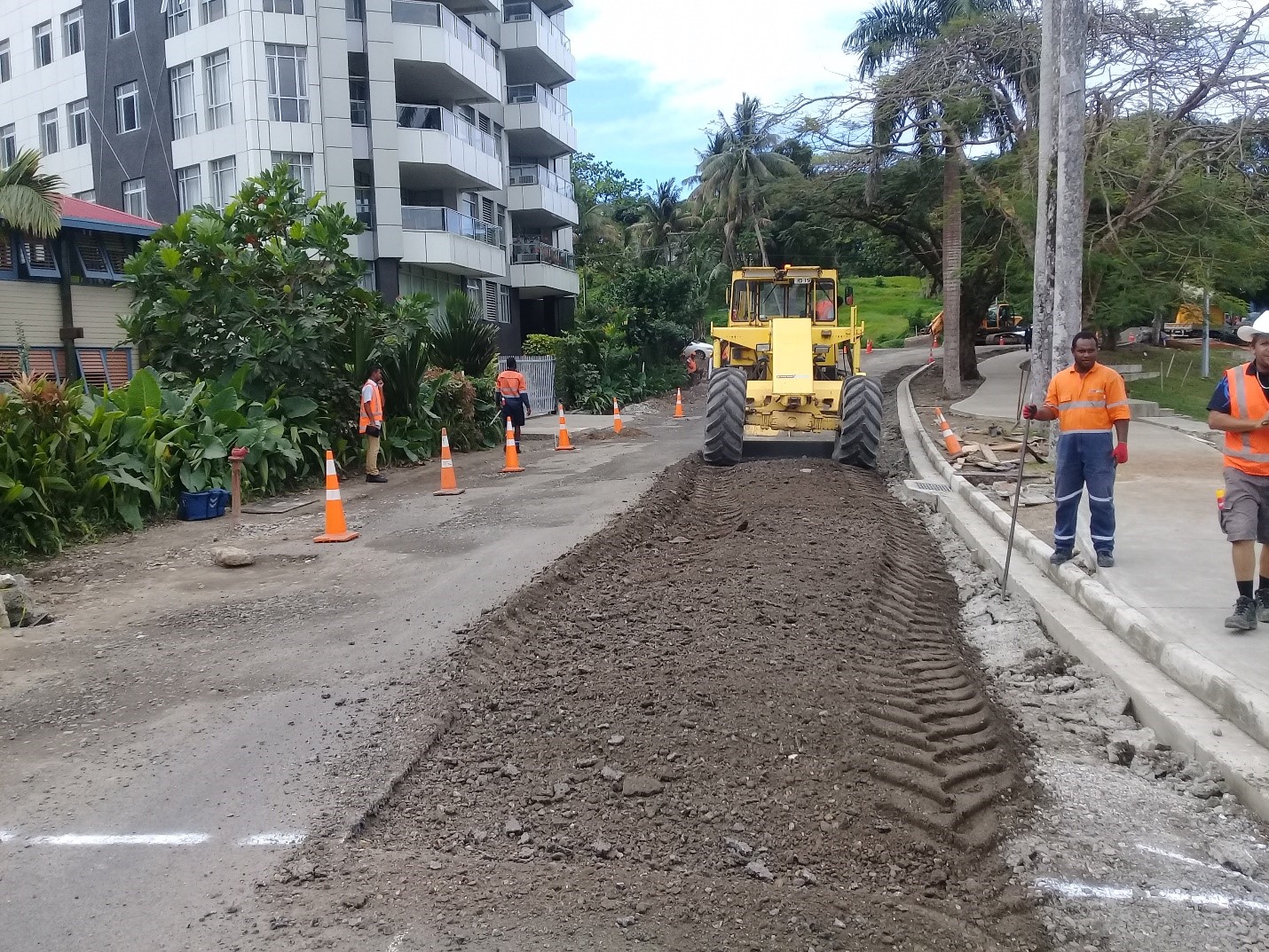FRA CONTINUES TO RENEW AND PROTECT ROADS - Fiji Roads Authority